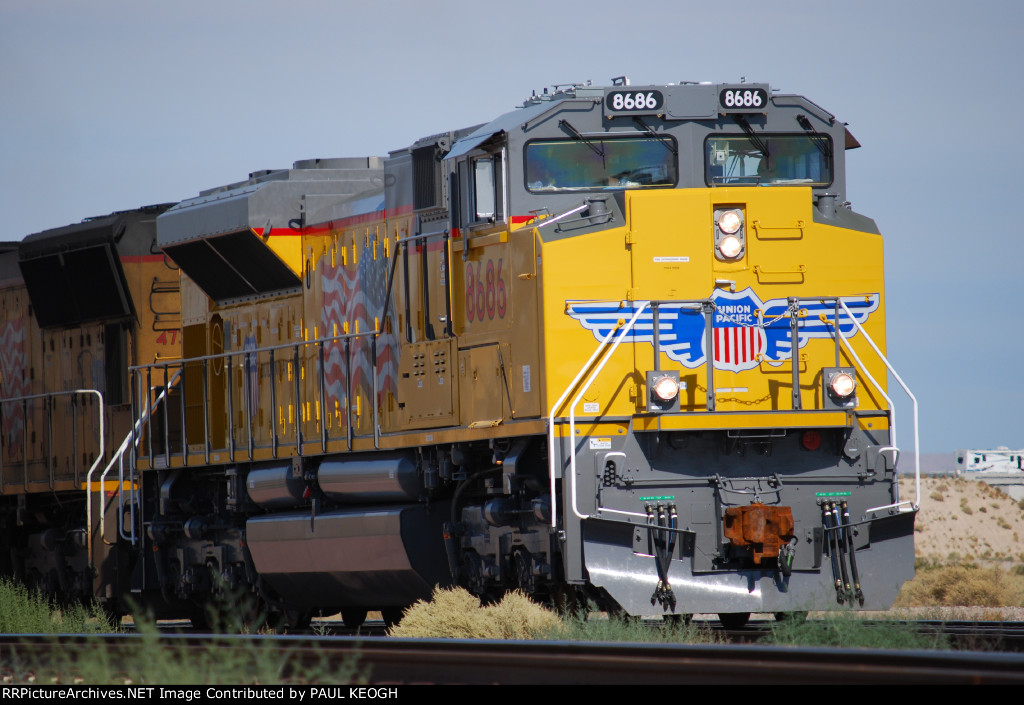 UP 8686 Up Close and In Your Face as she Leads the KG3LB towards Long Beach, CA, on Her First ...